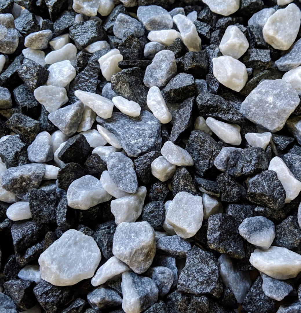 Gravels, Pebbles & Slate – Central Landscaping Supplies
