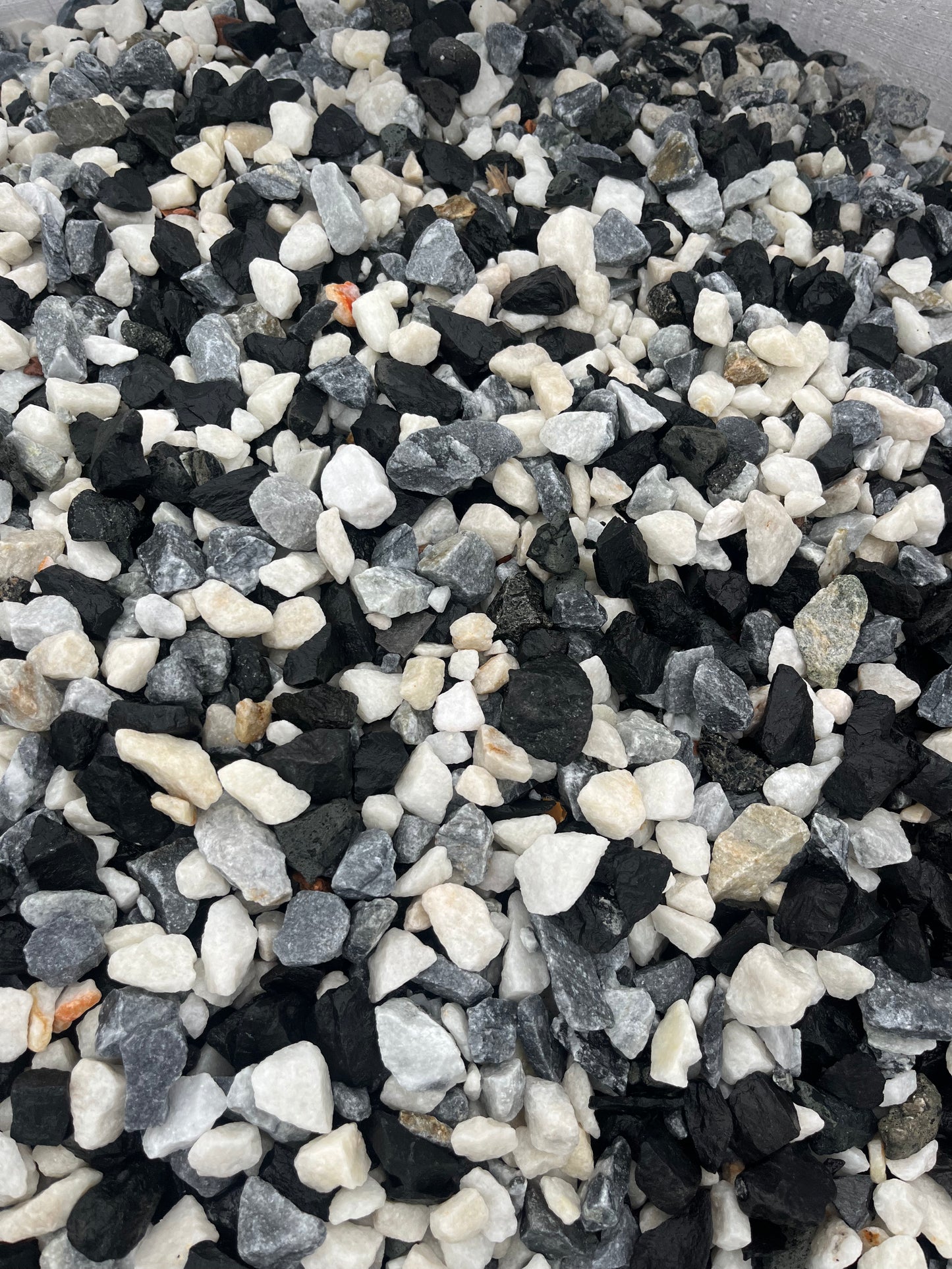 Black Ice Gravel – Central Landscaping Supplies